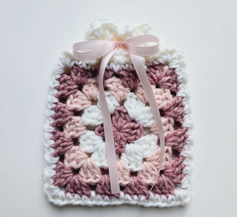 10 Pouch Granny Square Pattern Free & PDF Download 2025